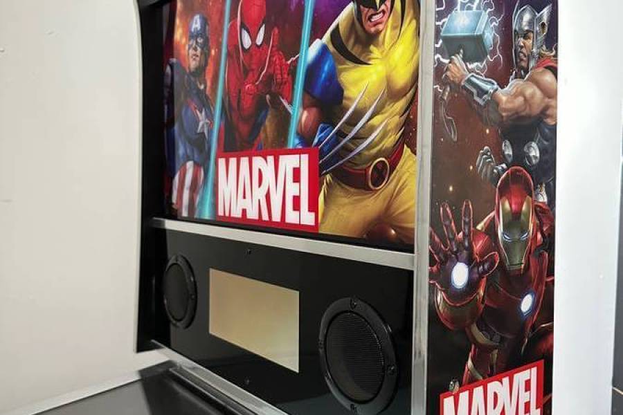 ARCADE1UP Marvel Pinball